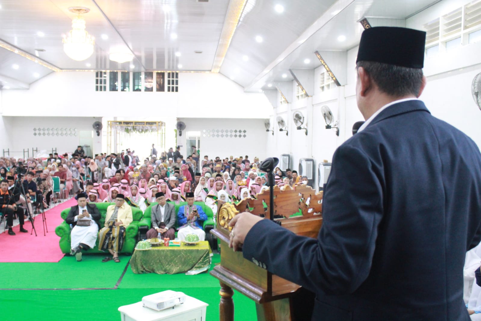 Wisuda Hafiz Pondok Tahfiz Al-Qur’an As’adiyah Pattirosompe, Amran ...