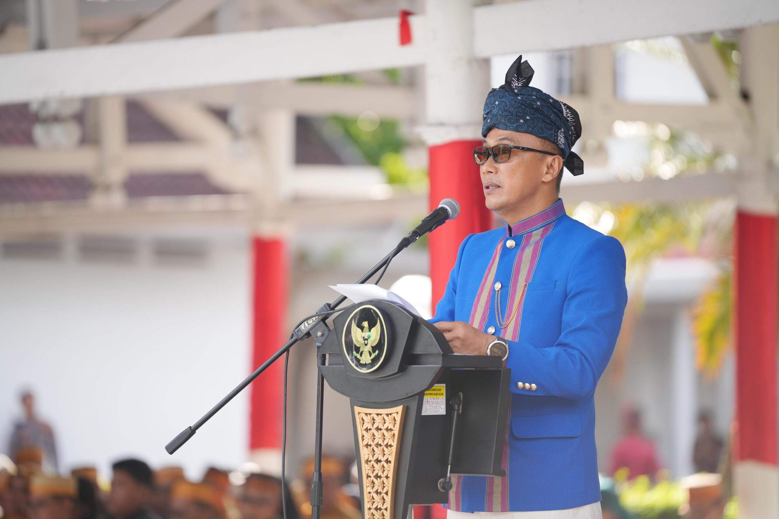 Hari Guru Nasional, Pj Gubernur Sulsel Prof Zudan Beri Hadiah Beasiswa ...